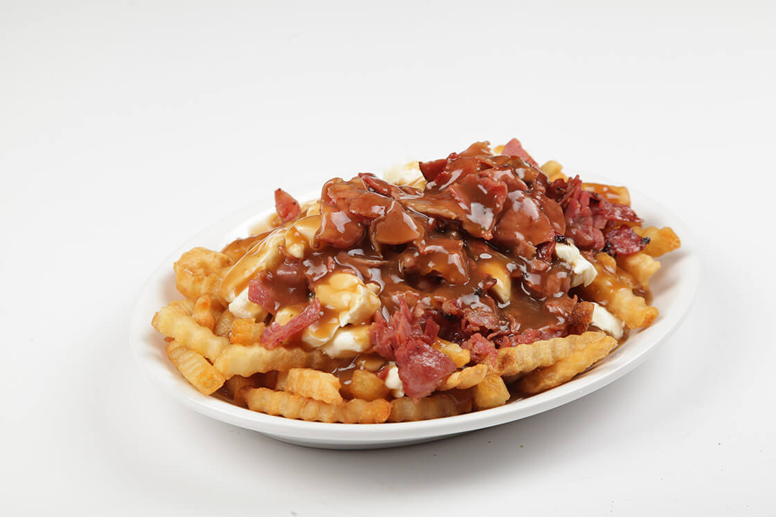 Poutine smoked meat - Resto-Bar Le Cinquante-cinq